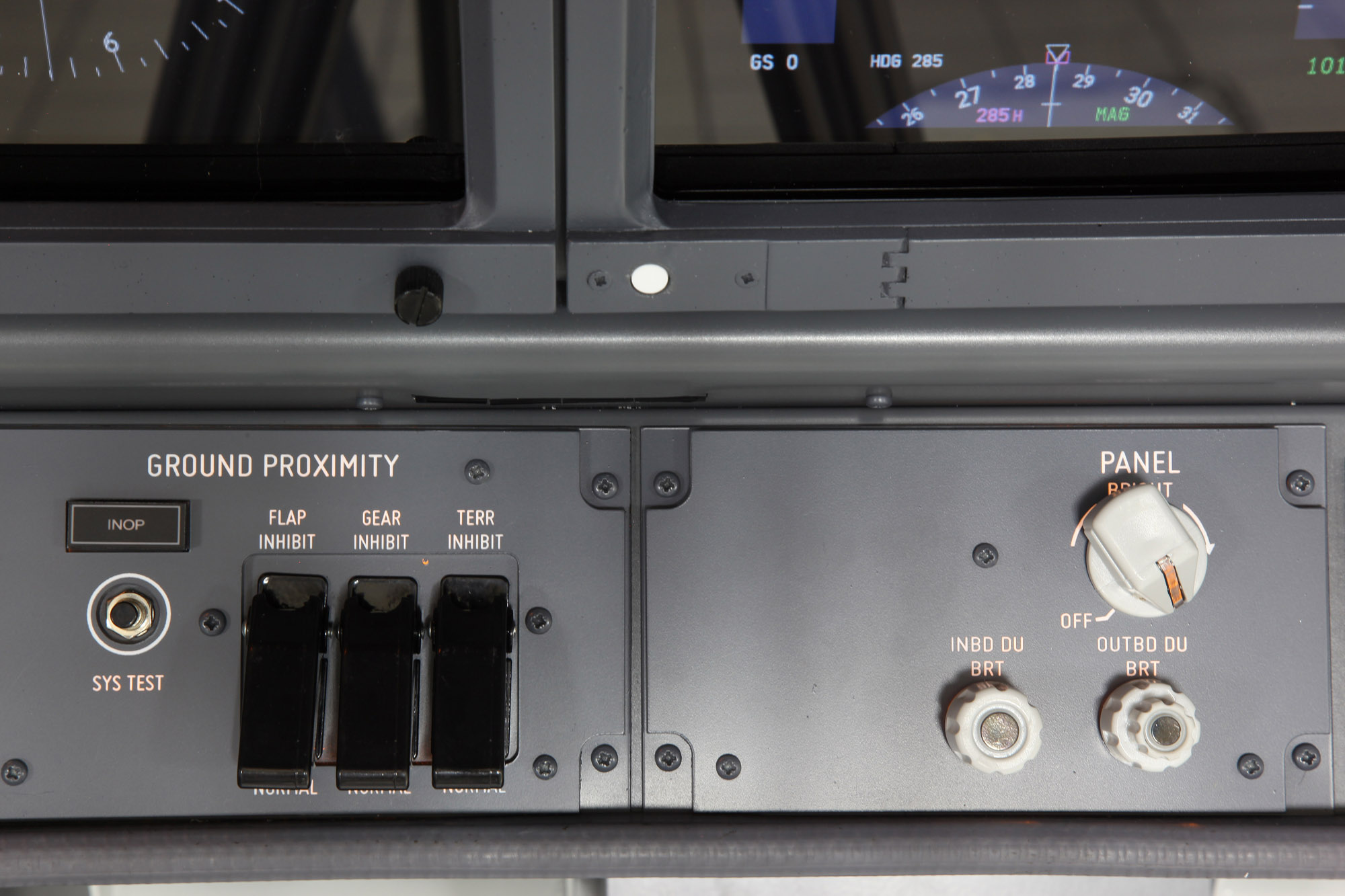 737NG complete cabin Kit 3 for 7 monitor visual | Flight Simulator Center