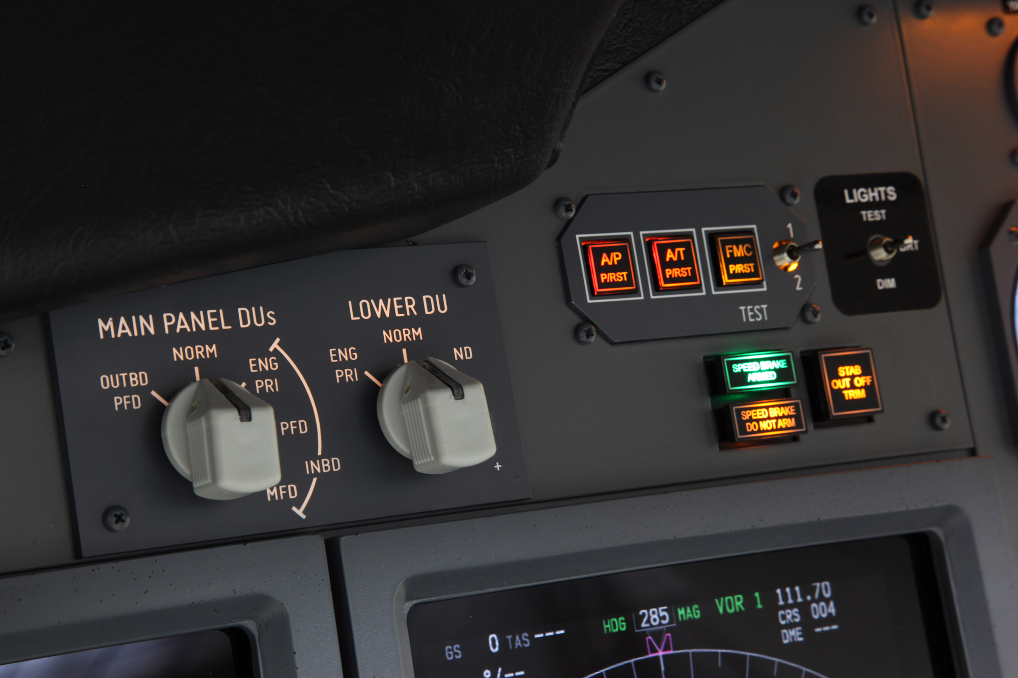 737NG complete cabin Kit 3 for 7 monitor visual | Flight Simulator Center