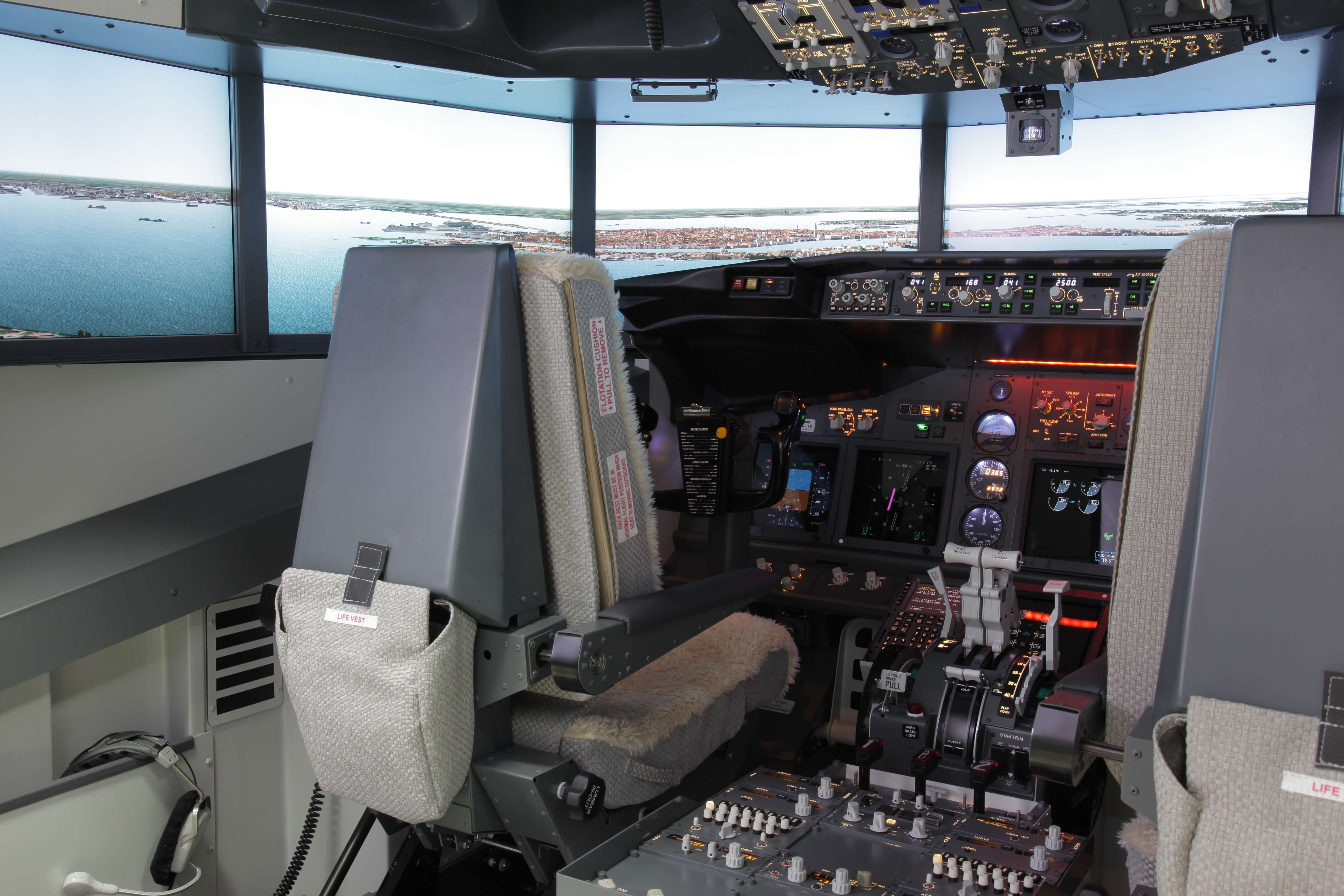 737NG complete cabin Kit 3 for 7 monitor visual | Flight Simulator Center
