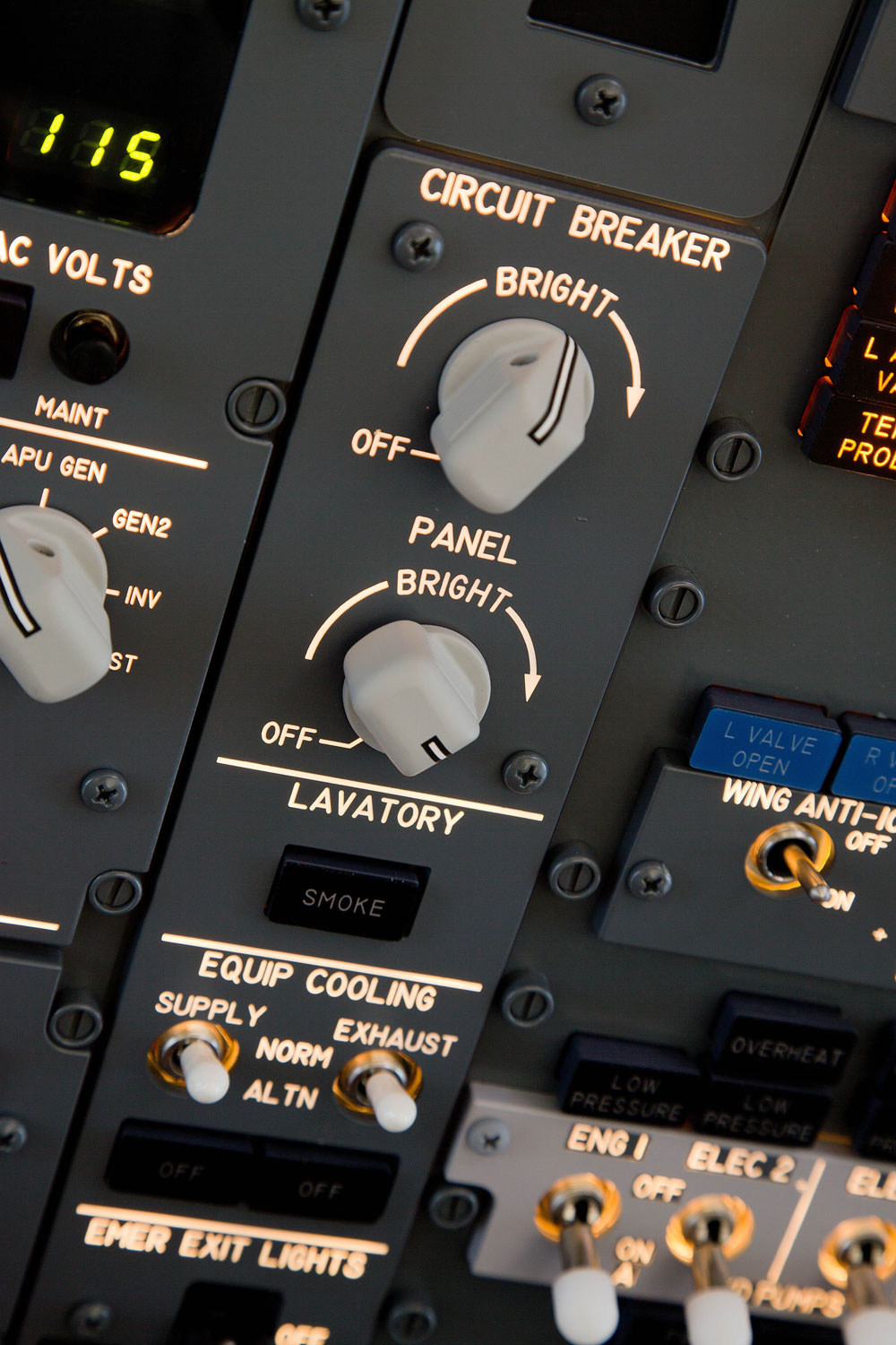 737NG Overhead Panel | Flight Simulator Center