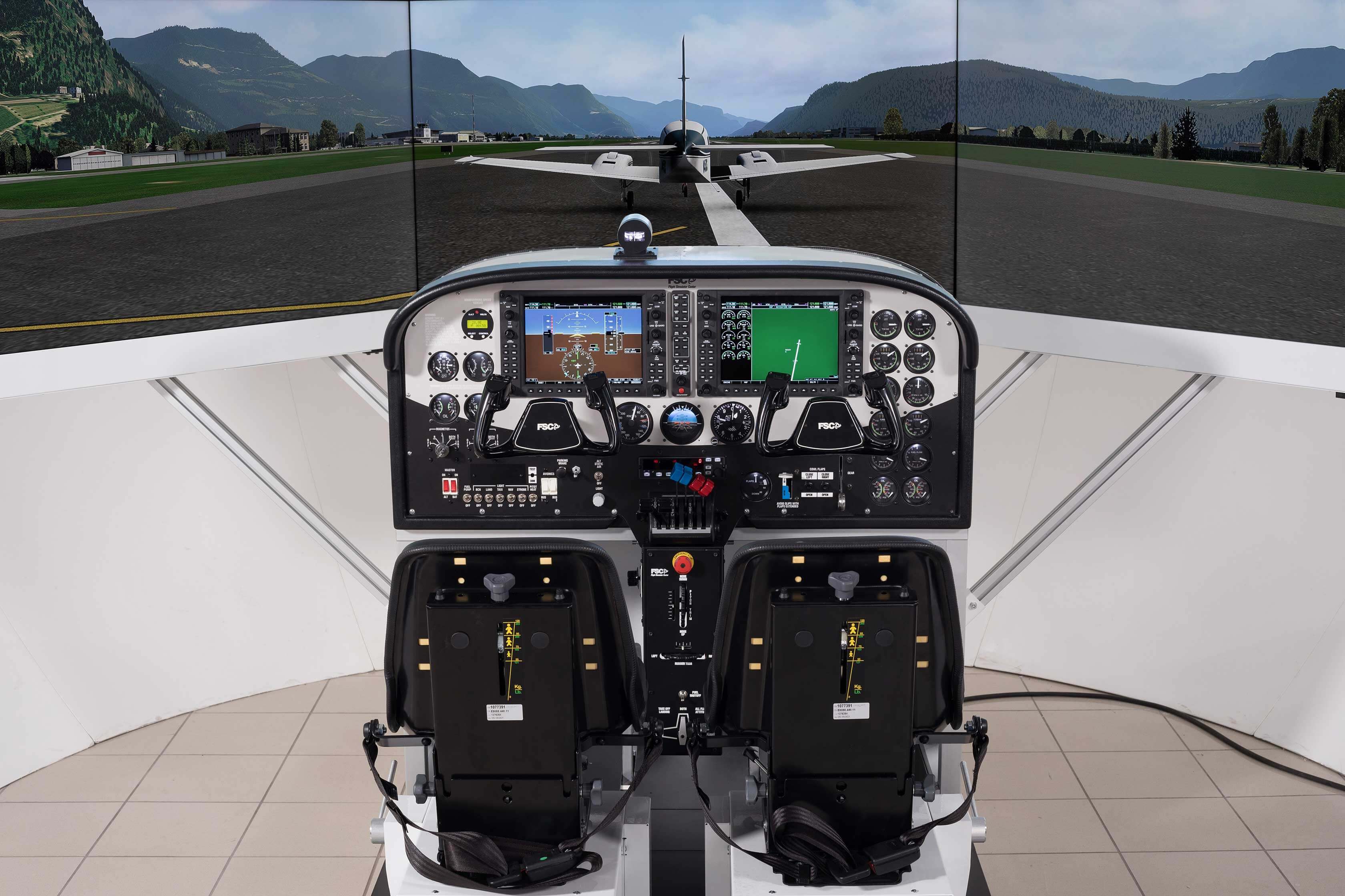 MTGS332 V55 C172 with Control Loading | Flight Simulator Center